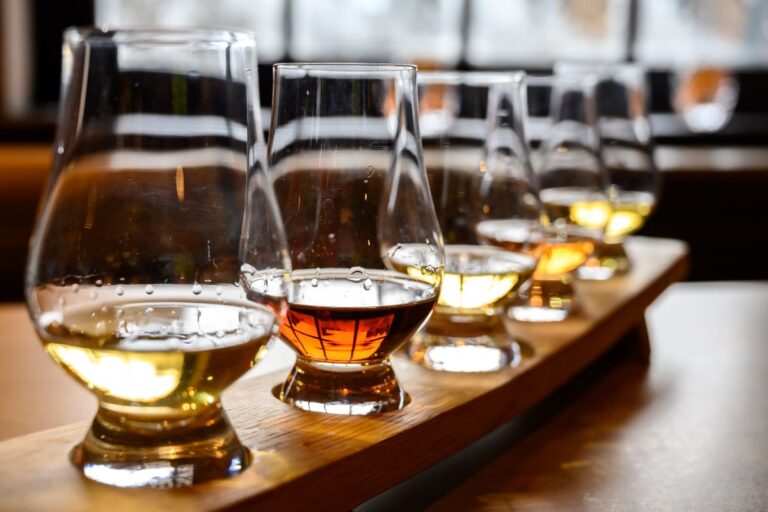 7 Epic Ways to Celebrate Your 21st Birthday in Nashville